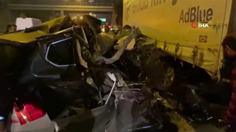 Esenler Tem Otoyolunda Cip Tıra çarptı 1 Yaralı Son Dakika