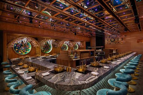 Inside Level 8 Downtown Las New Multi Venue Dining And Drinking Hub