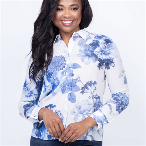 Alice Olivia Willa Placket Top In Affection Small Coattails