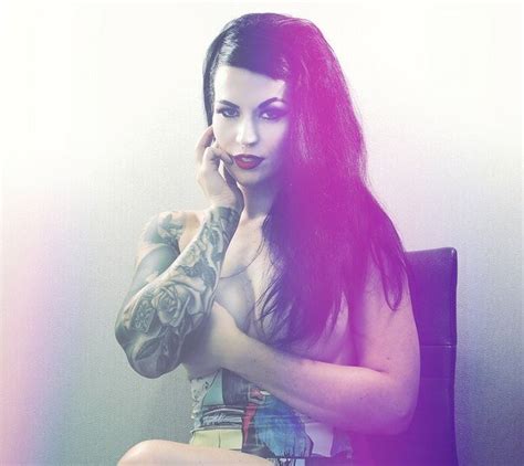 Miss Holly Cakes Navigatorw