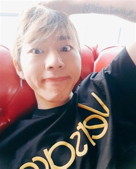 Pin By Selin On Woo Jiho 우지호 Zico Zico Block B Zico Block B