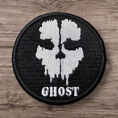 Siyah Zemin Ghost Patch Peçi Arması Nakış Ex Patch