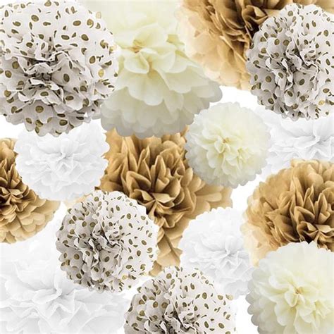 22 Delige Decoratie Set Beige Khaki And Witte Papieren Pompons En