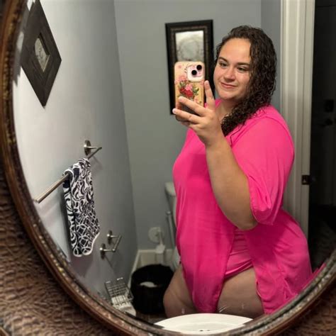 Carly 💕 Carlysintay • Threads Say More Carly 💕 Carlysintay • Threads Say More