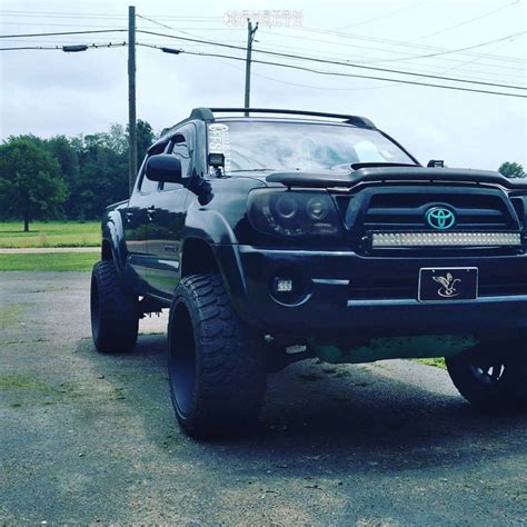 2007 Toyota Tacoma With 22x12 55 Vision Split And 33 12 5r22 Versatyre