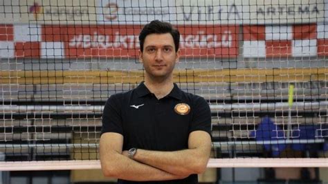 Ferhat Akbaş Kimdir Ferhat Akbaş Nereli Ve Kaç Yaşındadır