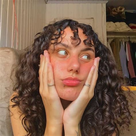 Layssa Sta • Threads Say More