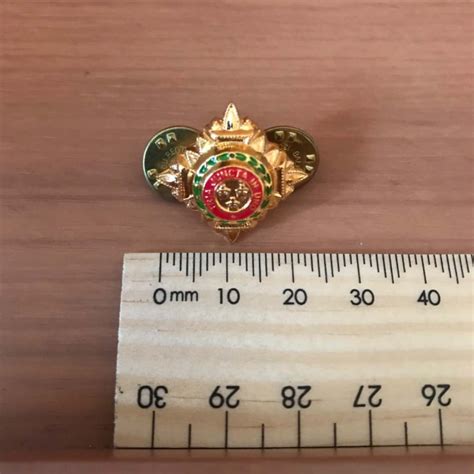 Lot Of Military Pip Bath Star Button Badges Tria Juncta In Unos