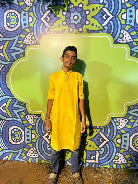 Heet Vakharia Medium