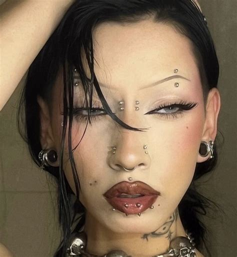 Pin By Jenny On Looks Edgy Makeup Face Piercings Dope Makeup
