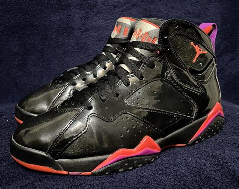 Jordans 7 Retro Black And Red