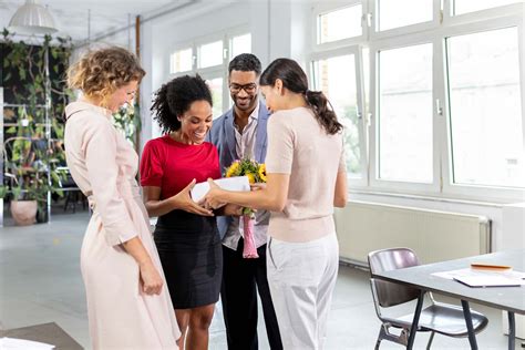 5 Kudos Examples To Show Appreciation At Work