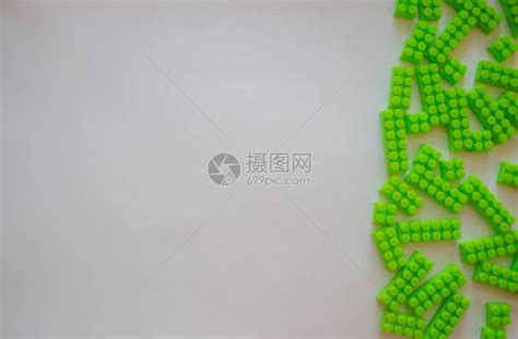 与绿色和构造函数的灰色背景儿童的背景与构造函数与文本的空白间复制空间高清图片下载 正版图片507479703 摄图网
