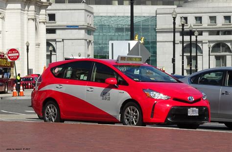 Allied Cab Washington Dc Toyota Prius V Rwcar4 Flickr