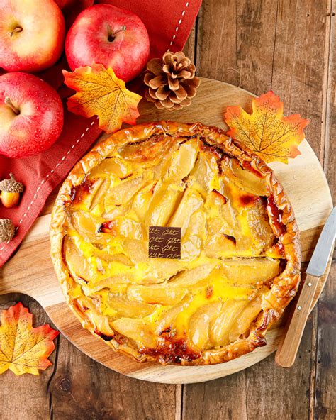 Tarte Aux Pommes Façon Grand Mère La Maison Guillet Pâtissier Chocolatier à Romans Et Valence