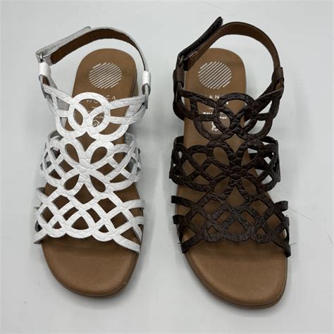 Bianca Moon Camila Waterlily Shoes