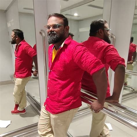 Mathi Mathi Gowthammathi • Threads Say More