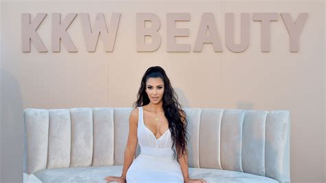 Kim Kardashian Teased A Possible Kkw Beauty Eyeliner Launch Allure