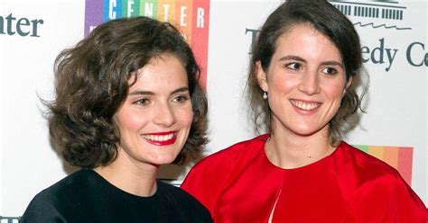 Jfks Granddaughter Tatiana Schlossberg Dead After Cancer Battle