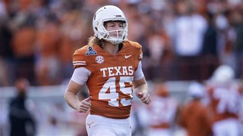 Texas Longhorns Kicker Bert Auburn Returning In 2025 Yardbarker