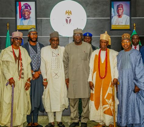 Kwara Gov Meets Ifelodun Stakeholders Outlines Devt Security Efforts