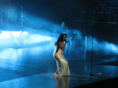 Sade Barefoot Sades Soldier Of Love Concert Is Perha Flickr