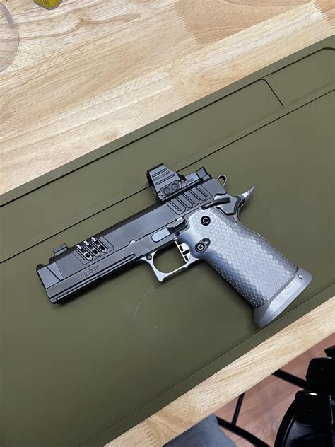 Staccato Xc Cheely Grip R Gunporn