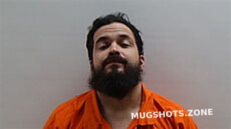 Garza Helmuth Othoniel 05112024 Cameron County Mugshots Zone