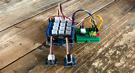 Entre Mon Arduino Et Nodejs Cest Une Grande Histoire Damour By Dwsparis Medium