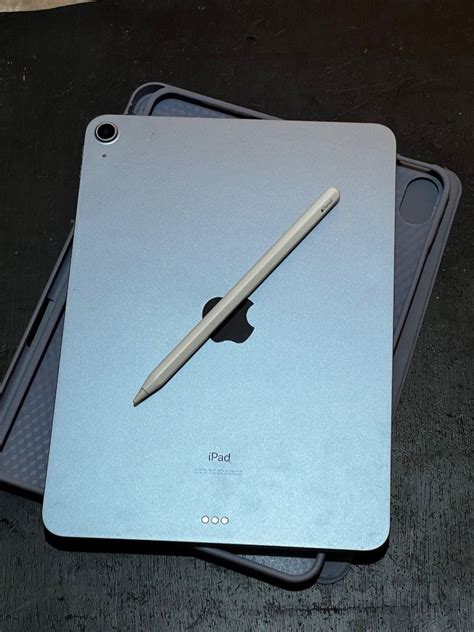 Ipad Pencil Bundle Ipad Air 4th Gen Blue 64gb Wifi W Apple Pencil Gen 2 On Carousell