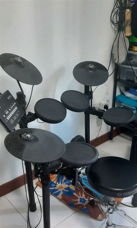 Yamaha Dtx 452k Electronic Drum Kit Hobbies And Toys Music And Media