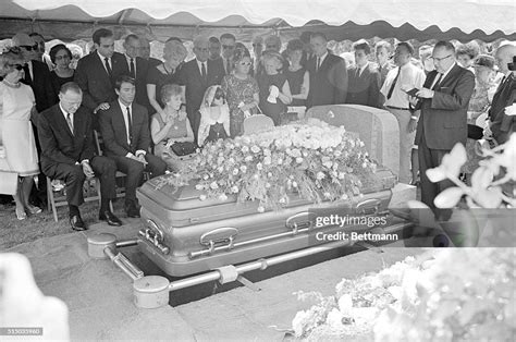 Jayne Mansfield Funeral