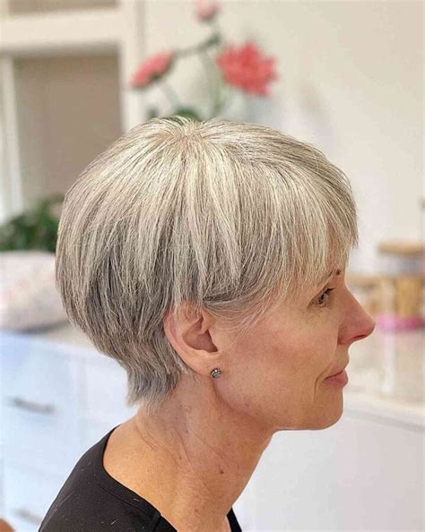 29 Long Pixie Cuts For Older Women To Look And Feel Modern