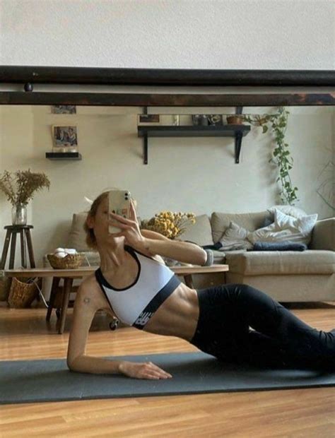 ℒ𝒾𝓁𝒶𝓈 on Twitter my mood for this year