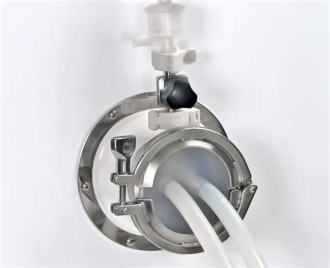 Cleanroom Wall And Bulkhead Pass Through For Single Use Systems