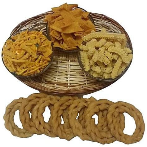 Buy The Grand Sweets Chennai Diwali Spl Namkeen Combo Online At Best