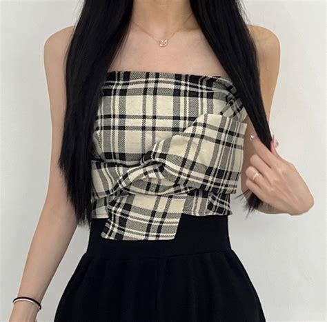 유니크쫀득 밀리 체크 리본꼬임 탑 에이블리