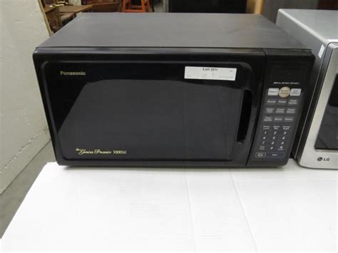 Panasonic The Genius Premier 1000w Microwave 4547669360