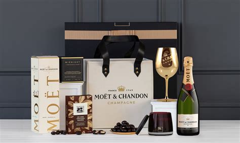 Moët Magic Champagne Hamper Ts Australia
