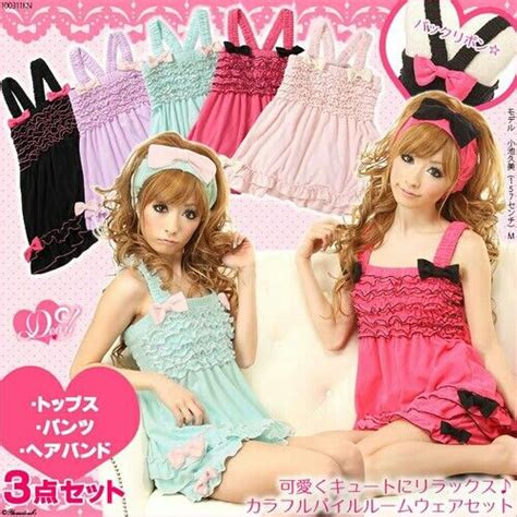 Pin By Alexa On Japanese Street Styles Gyaru Fashion Japanese