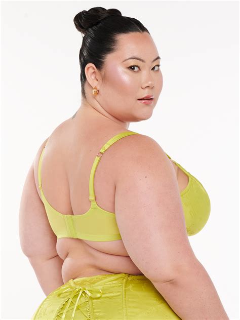 Heavenly Satin Quarter Cup Plunge Bra In Green Savage X Fenty