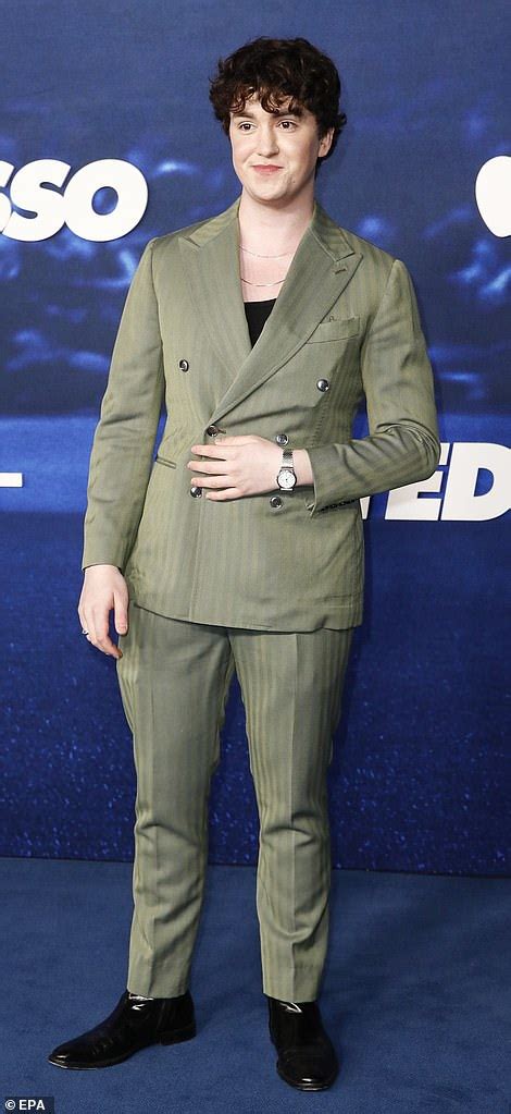 Ted Lassos Jason Sudeikis And Ex Keeley Hazell Both Attend La Premiere