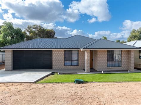 17 Edward Street Mannum Sa 5238 Property Details