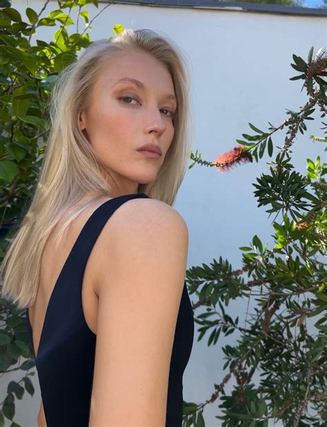 Alexandrina Turcan Model Management