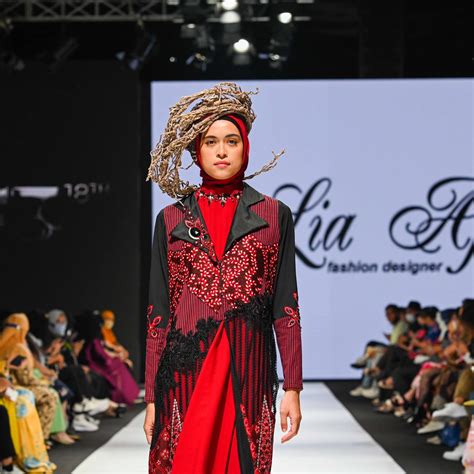 Lia Afif Mengelar Rancangan Di Jf3 Bertema Kinanti Amatra Jawa Pos News