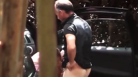 Discrete Forest Hooker Just Doing Her Job Eporner