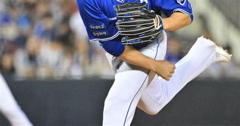 사진 김재윤 리드 지킨다