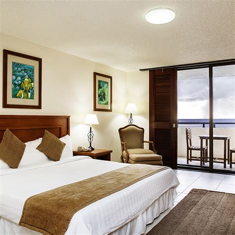 Rooms Pacific Islands Club
