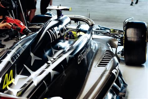 Grande PrÊmio Acompanha Classificação Do Gp Dos Estados Unidos Com Voz