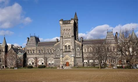 骄傲！多伦多大学2025年qs排名跻身全球顶尖大学行列，紧随常青藤名校！